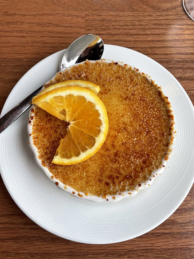 Crack into this cr&egrave;me br&ucirc;l&eacute;e and discover a silky smooth treasure beneath. It's like archaeology, but delicious!