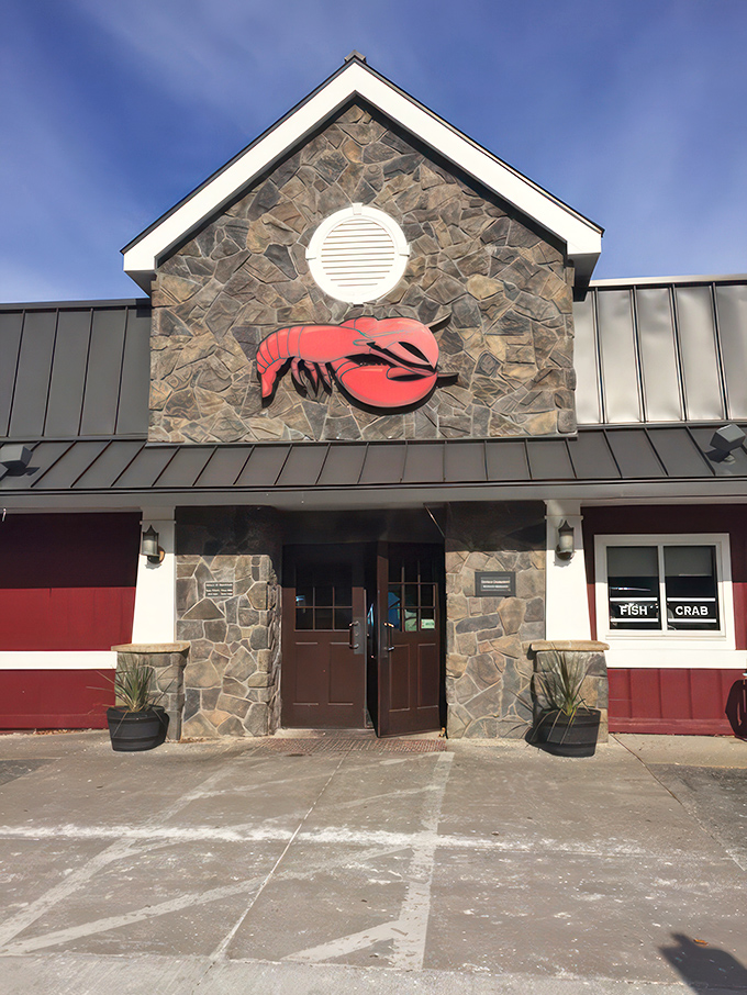 Your gateway to gastronomic bliss: Red Lobster's welcoming facade is like a lighthouse guiding you to a safe harbor of deliciousness. Abandon all diets, ye who enter here!