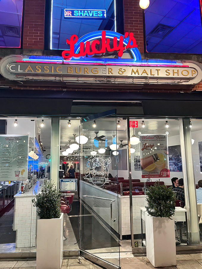 Lucky's by day or night &ndash; a beacon of comfort food that stands ready to satisfy cravings 'round the clock. Sweet dreams are made of this!