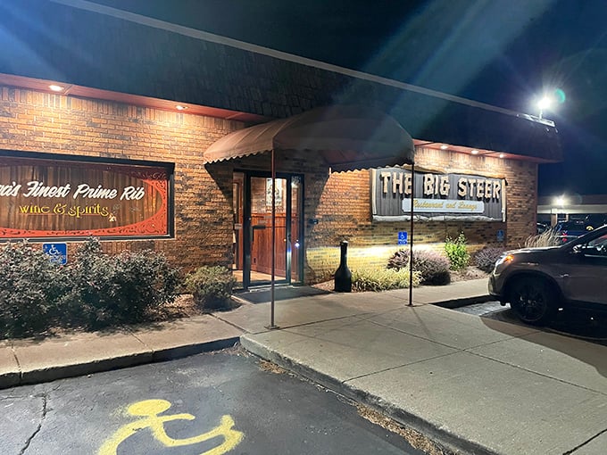 As night falls, The Big Steer transforms into a beacon of hope for empty stomachs everywhere. Hungry? Follow the neon, my friends.