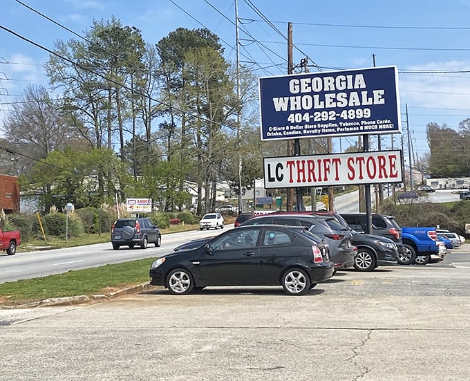 Park your expectations at the door! This lot is the first step in your journey to secondhand nirvana.