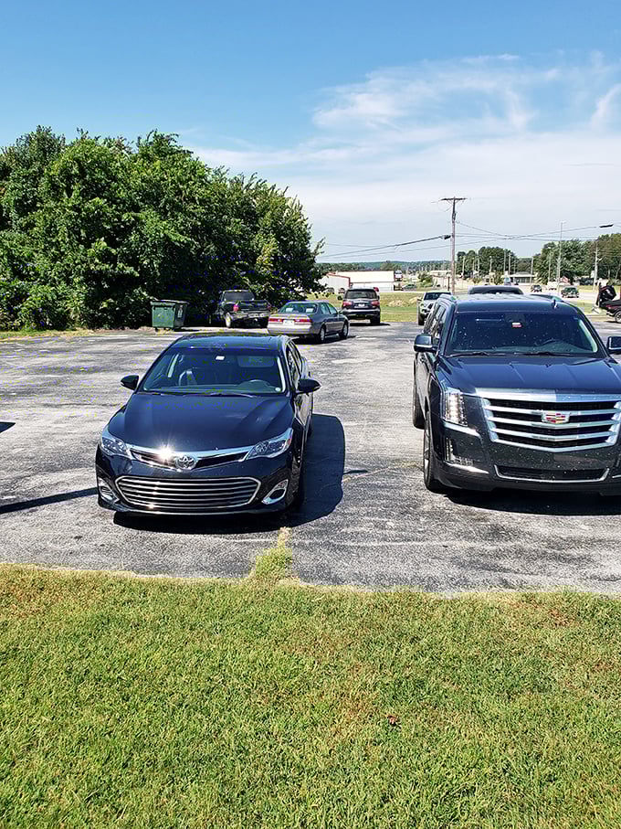 Parking's a breeze at this hidden gem. Pull up, park up, and prepare for a feast that's worth the drive!