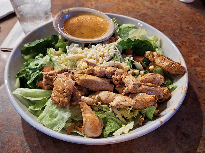 Who says you can't make friends with salad? This leafy masterpiece is proof that even vegetables can party at Dee Jay's!