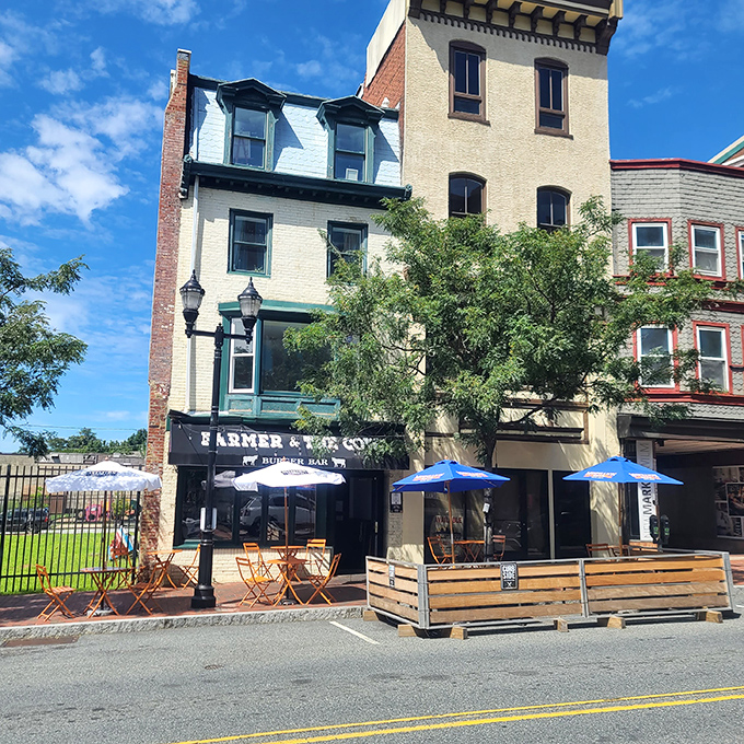 A burger oasis in the heart of the city. With outdoor seating this inviting, you might forget you're not on vacation.