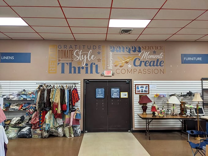 Words to thrift by! This entrance mural captures the spirit of secondhand shopping – where gratitude, style, and compassion come together in a perfect storm of savings.