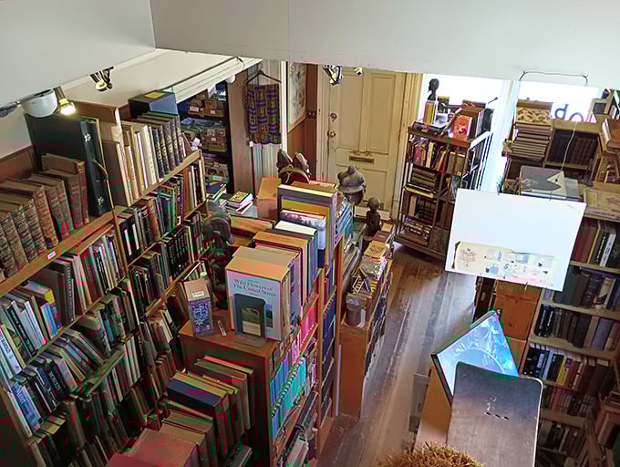 A bird's eye view of paradise. If this doesn't make your inner bookworm do a happy dance, check your pulse!