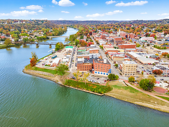 Bird's eye bliss! From up here, Marietta looks like the lovechild of a river and a rainbow &ndash; a perfect blend of nature and nurture.