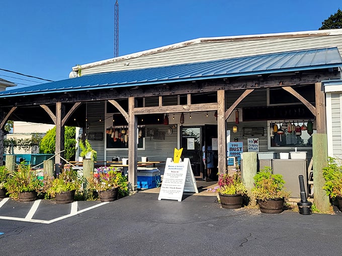 Anthony's Seafood: Where the catch is so fresh, you might see fins flapping! This no-frills spot serves up ocean treasures with a side of coastal charm.