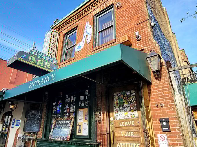 Broadway Oyster Bar: "Leave your attitude at home, but bring your appetite! This St. Louis gem serves up NOLA vibes with a side of Midwest charm."