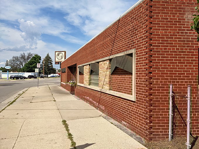 Cranky Pat's: Where the only thing cranky is your stomach when you're not eating here. This unassuming brick facade hides a pizza paradise waiting to be discovered.