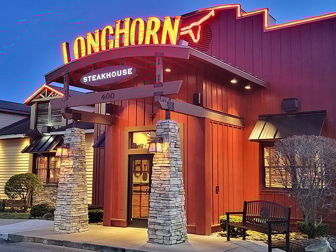 LongHorn's neon glow: A beacon for beef lovers. This Warwick outpost promises steaks that'll make your taste buds do the happy dance.