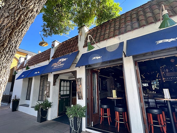 Ahoy, seafood lovers! Max Gill & Grill's charming facade is like finding a lobster roll in your ski boot &ndash; unexpected, but oh so delightful.