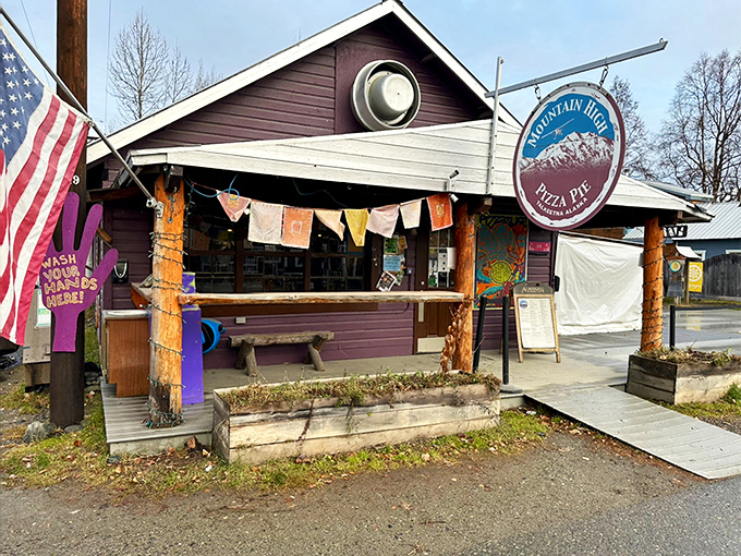 Mountain High Pizza Pie: Where hippie vibes meet sky-high slices. This colorful shack serves up pizzas as quirky as Talkeetna itself.