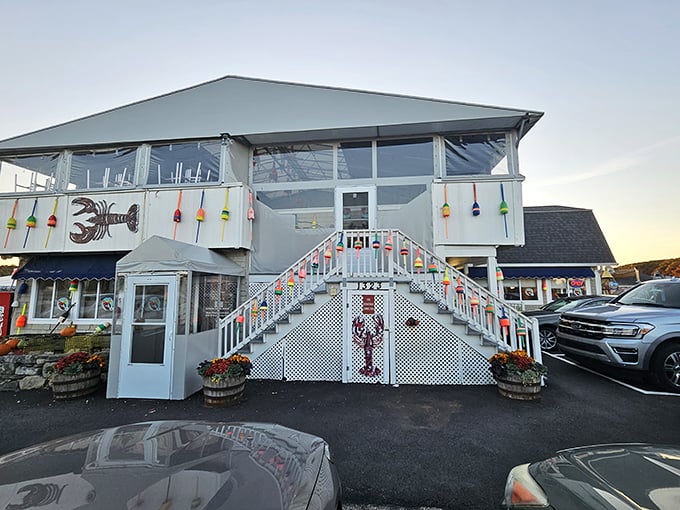 Petey's: Where seafood dreams come true! This white clapboard wonderland is like a maritime Disneyland, minus the long lines and mouse ears.