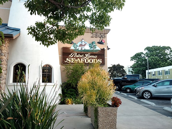 Ahoy, seafood lovers! Point Loma Seafoods is where Neptune himself would grab lunch if he had a hankering for fish tacos.