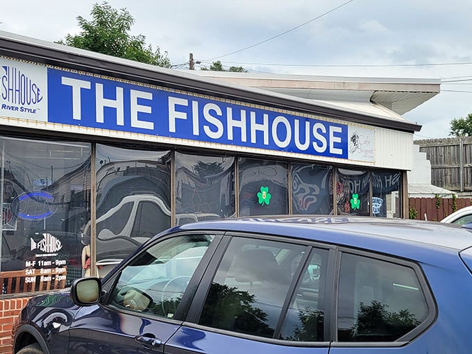 The Fish House: Where neon dreams and fried fish fantasies come true. This blue beacon of battered bliss is calling your name!