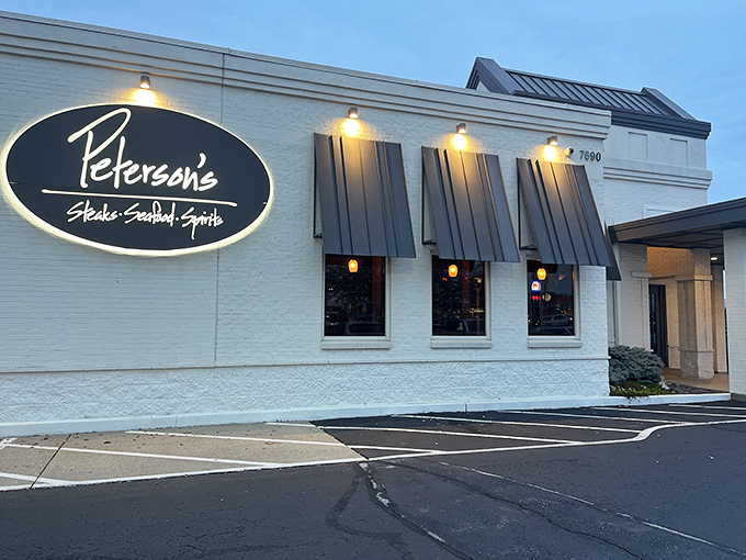 Elegant yet inviting, Peterson's is like the George Clooney of steakhouses &ndash; charming, refined, and always delivering a stellar performance.