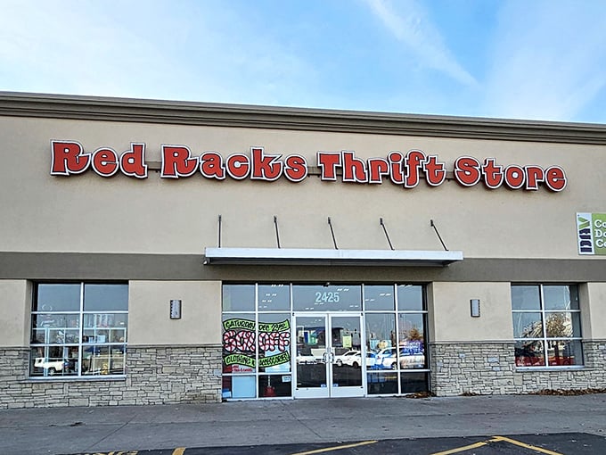 1b. red racks dav thrift store (2425 ne vivion rd, kansas city)