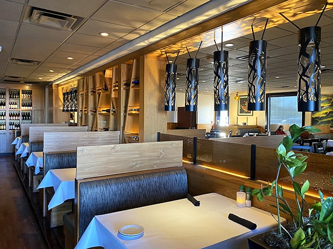 Step into a world where comfort meets class. Bonefish Grill's interior is like a well-tailored suit &ndash; stylish, yet comfortable enough for seconds (or thirds).