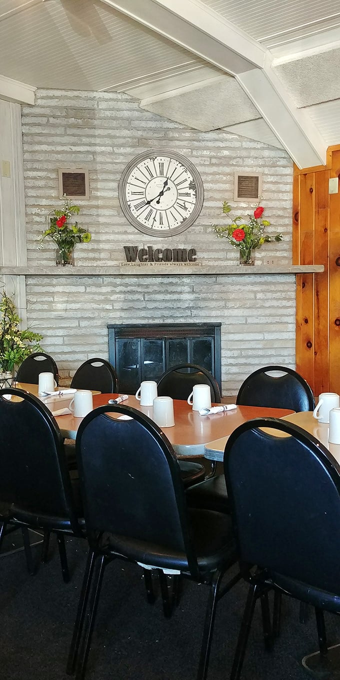 Step inside and you're greeted by a warm "Welcome" that's as inviting as grandma's kitchen. Time stands still here, but the coffee keeps flowing.