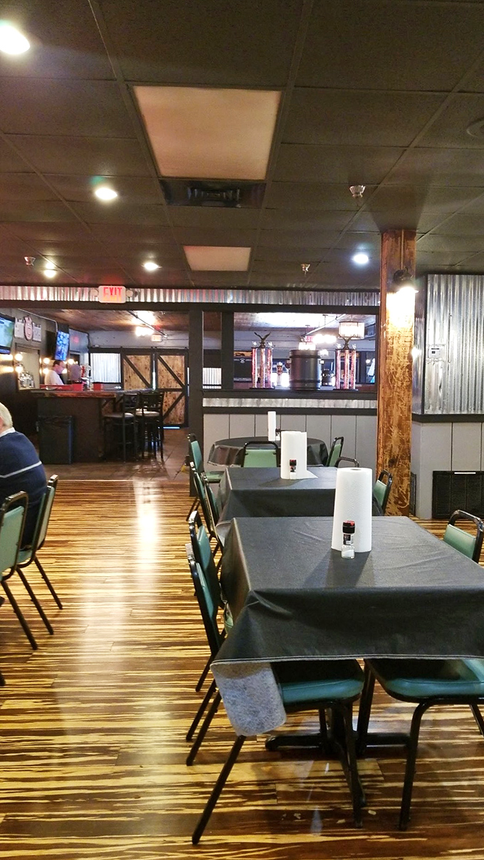 Simple tables, wooden floors, and zero pretension&mdash;this is where barbecue dreams come true and diet plans go to die.