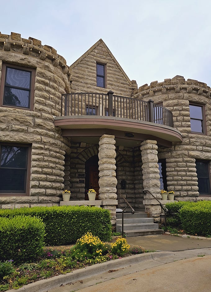 Who needs a drawbridge when you've got a curved balcony? This castle's grand entrance is fit for prairie royalty.