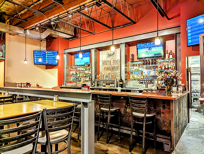 The warm ambiance strikes that perfect balance&mdash;rustic enough to feel special, casual enough that you won't feel underdressed in your favorite weekend jeans.