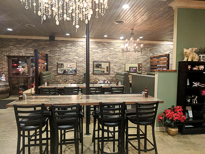 Chandeliers and barbecue? This elegant-meets-rustic interior proves great BBQ doesn't have to come with paper plates and plastic chairs.