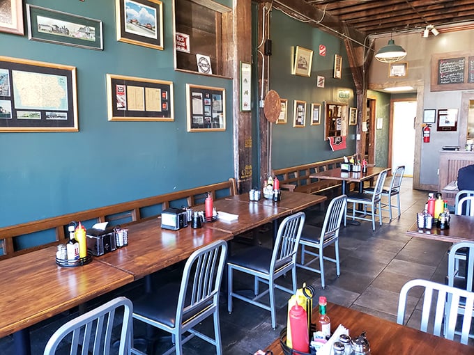 Vegan vittles that'll make your taste buds do a happy dance! Railroad Bill's menu proves that plant-based dining can be as indulgent as a first-class ticket on the Orient Express.