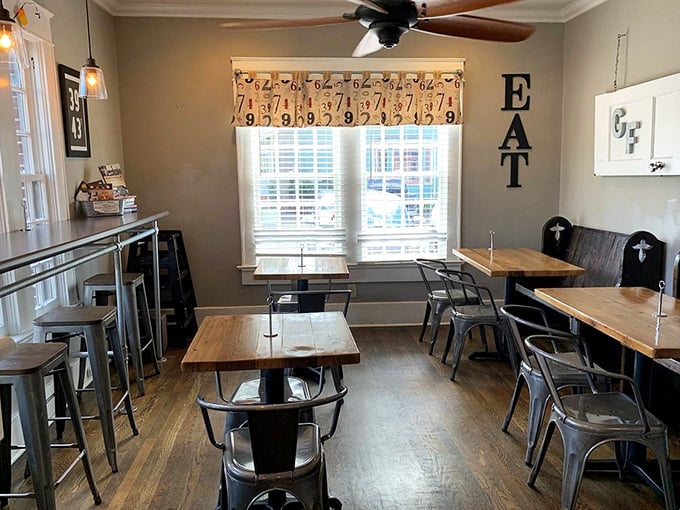 Step into a world where "EAT" isn't just a sign, it's a delicious command. This cozy nook screams "comfort food ahead!"