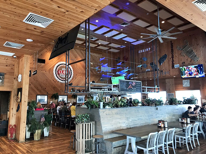 Step inside and feel the ocean vibes. This wooden wonderland is like dining in a fancy ship's galley, minus the seasickness.