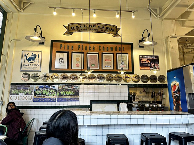 Forget the Oscars, this is the real Hall of Fame. Golden awards line the walls, proving these folks know their way around a chowder pot.