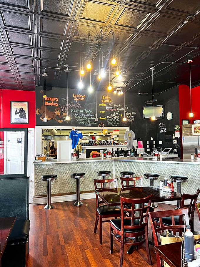 Step into breakfast paradise! With its cozy charm and cheeky chalkboard menu, this interior screams "come in, sit down, and prepare for a monkey-good time!"