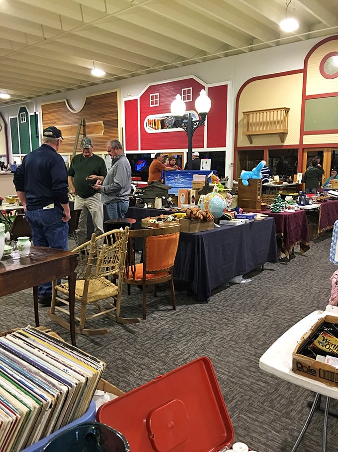 It's like a real-life game of "Antiques Roadshow" bingo! Shoppers huddle around tables, swapping stories and uncovering hidden gems from grandma's attic.