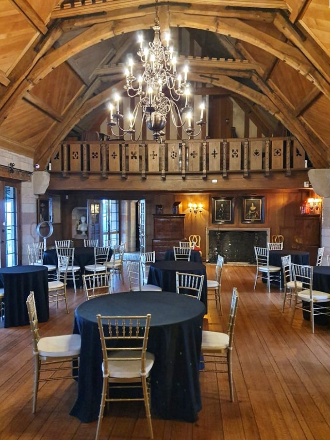 Step into the Great Hall and prepare to be wowed. It's like Hogwarts meets Downton Abbey, with a dash of Rocky Mountain charm.