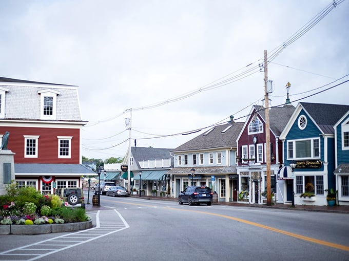 Where New England charm meets seaside allure. Dock Square's colorful buildings are the perfect backdrop for your next Instagram story.