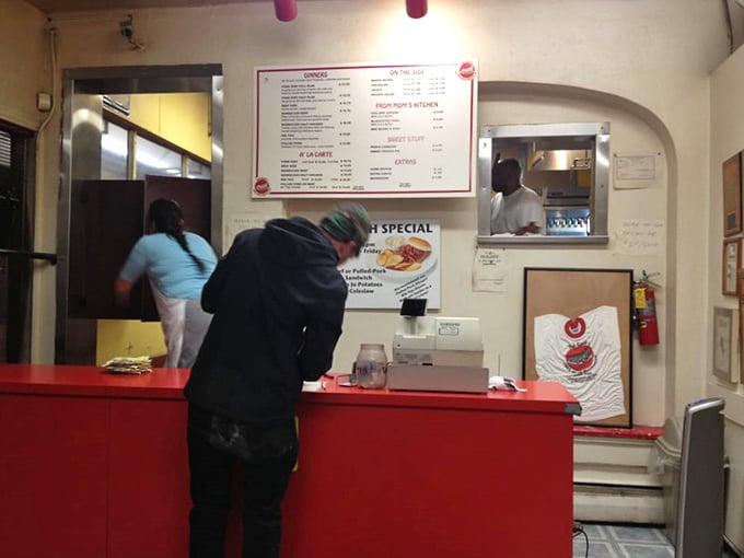 Step right up to flavor town! The no-frills interior lets you focus on what really matters &ndash; deciding between ribs, chicken, or "all of the above."