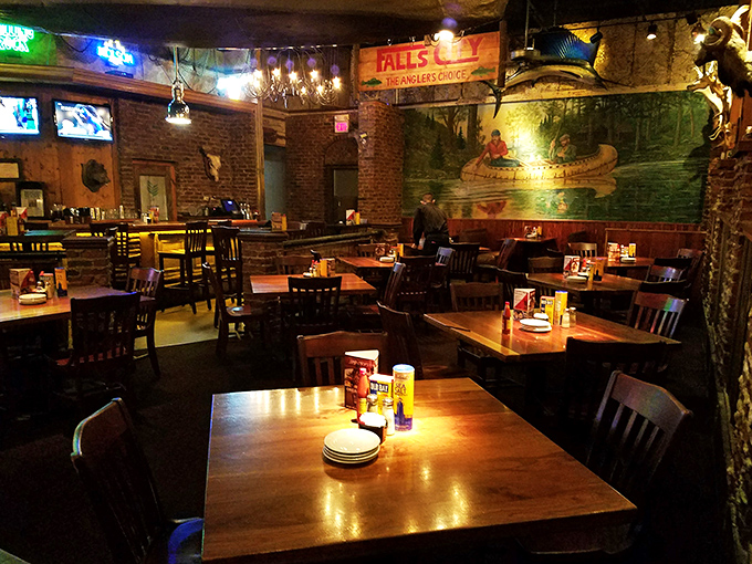 Step into a time capsule of cozy comfort. Trapper's interior is like your coolest uncle's cabin, if that uncle was a gourmet chef with a penchant for mood lighting.