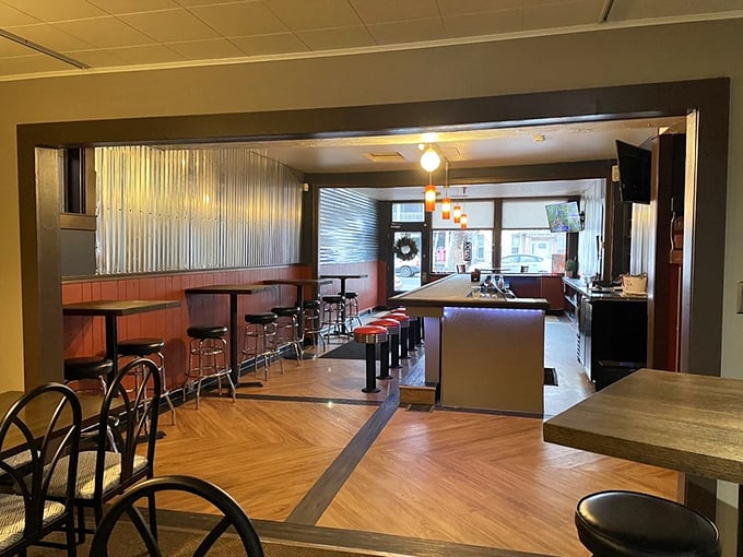 Step into a time capsule of cozy charm. This interior screams "stay awhile" louder than your grandmother at Thanksgiving dinner.