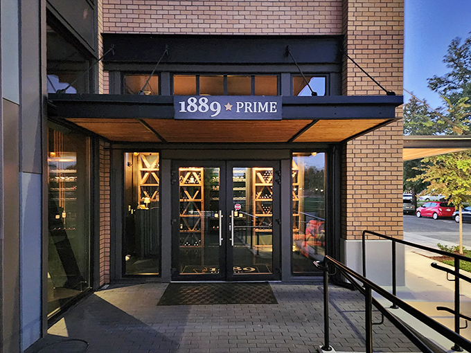 1889 Prime: Bringing a touch of Mad Men glamour to your steak night, minus the questionable '60s ethics.