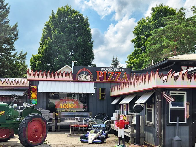 Flames and flavor unite at 1000&deg; Wood Fired Pizza. This rustic gem is hotter than a summer blockbuster and twice as satisfying.