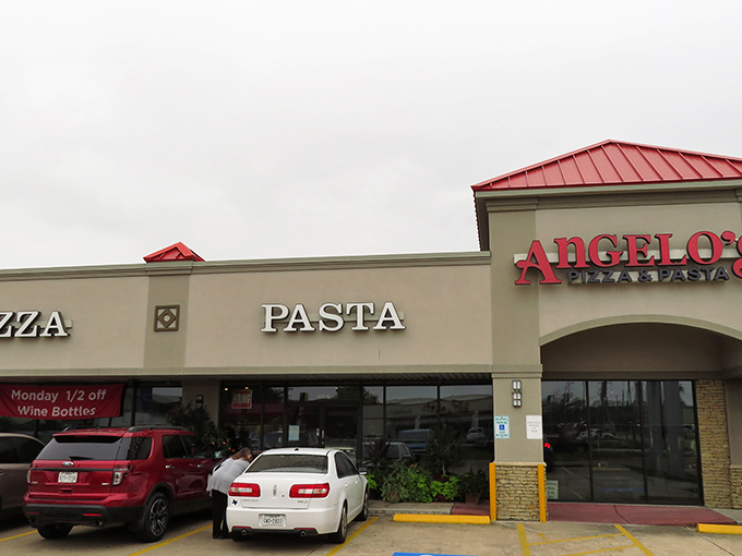 Half-price wine Mondays at Angelo's? Now that's amore! Pizza and vino &ndash; a combo that'll have you seeing stars (and stripes).