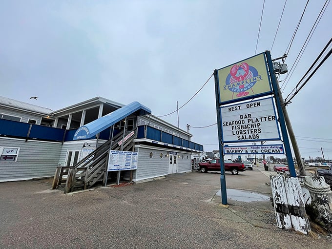 Flags flying high and seafood piled higher! Champlin's is the maritime feast your taste buds have been sailing towards.