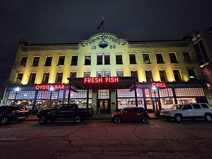 Step into Market Street Grill and you're transported to a coastal haven. It's like finding New England in the Wild West!