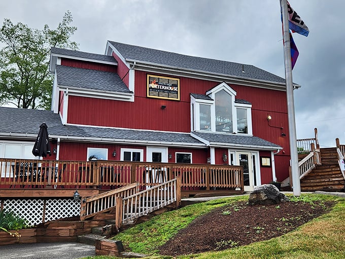 Steak night done right! This local favorite proves you don't need fancy decor when your porterhouse speaks volumes.