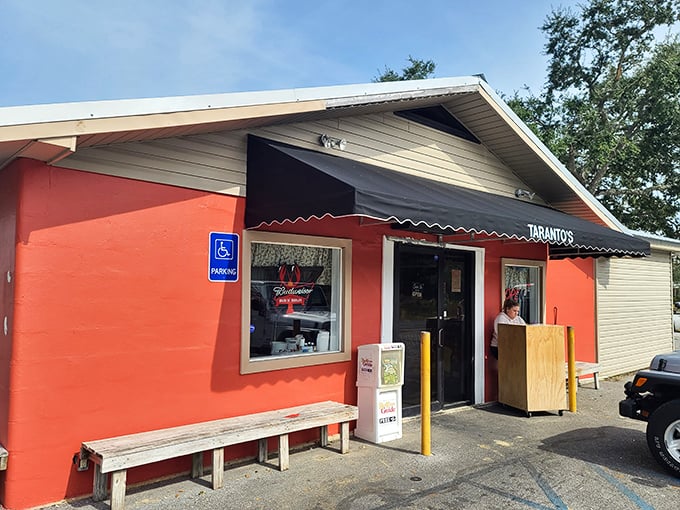 Crawfish central: Taranto's may look humble, but it's the Taj Mahal of mudbugs for seafood lovers.