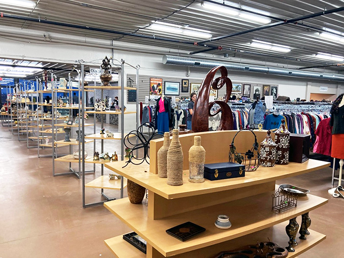 Treasure hunters unite! This aisle is a goldmine of potential, from vintage vases to that perfect statement piece for your living room.