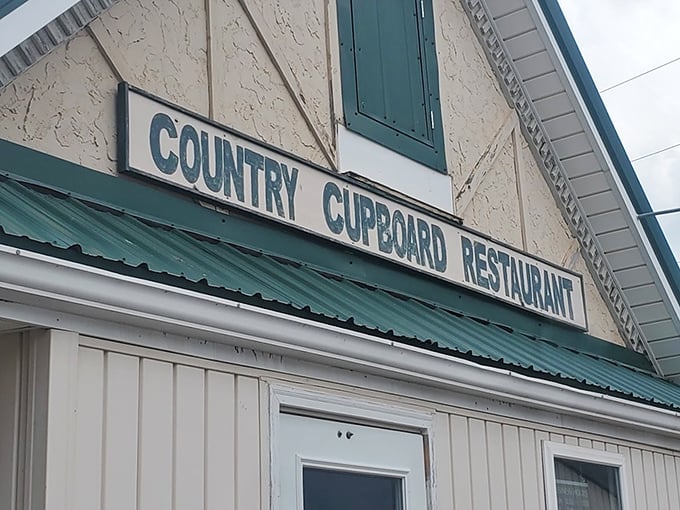 At Country Cupboard Restaurant, calories don't count and portions are measured in "Oh my goodness!" Get ready for a taste of down-home heaven.