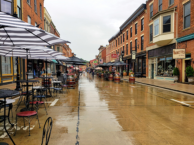 Rain or shine, Galena's got style! Even on a drizzly day, Main Street sparkles with the kind of small-town charm that makes you want to cancel your return ticket.