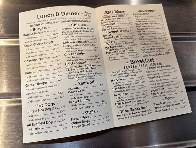 Decisions, decisions! Wall Drug's menu is a smorgasbord of comfort food classics. From buffalo burgers to hot beef sandwiches, it's like your grandma's cookbook came to life &ndash; with a prairie twist.